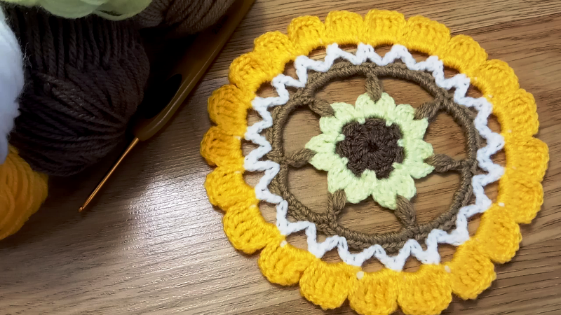 САЛФЕТКА крючком. Вяжется в одно мгновенье