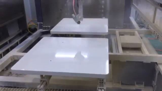 Velberg WD-5500. Покрасочный робот для дверей и фасадов