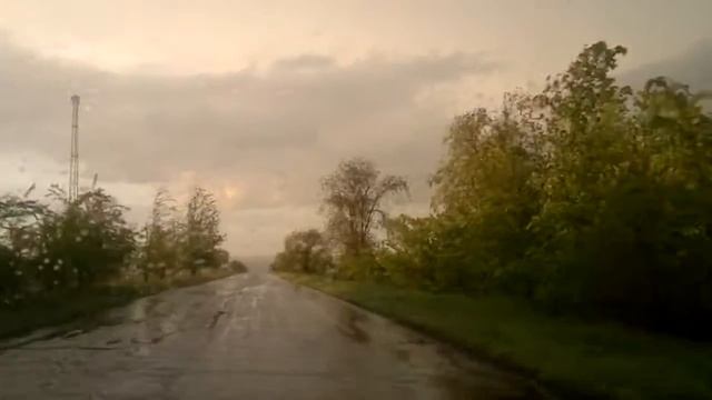 Шевроле Эпика Уроган по дароге в пархоменко