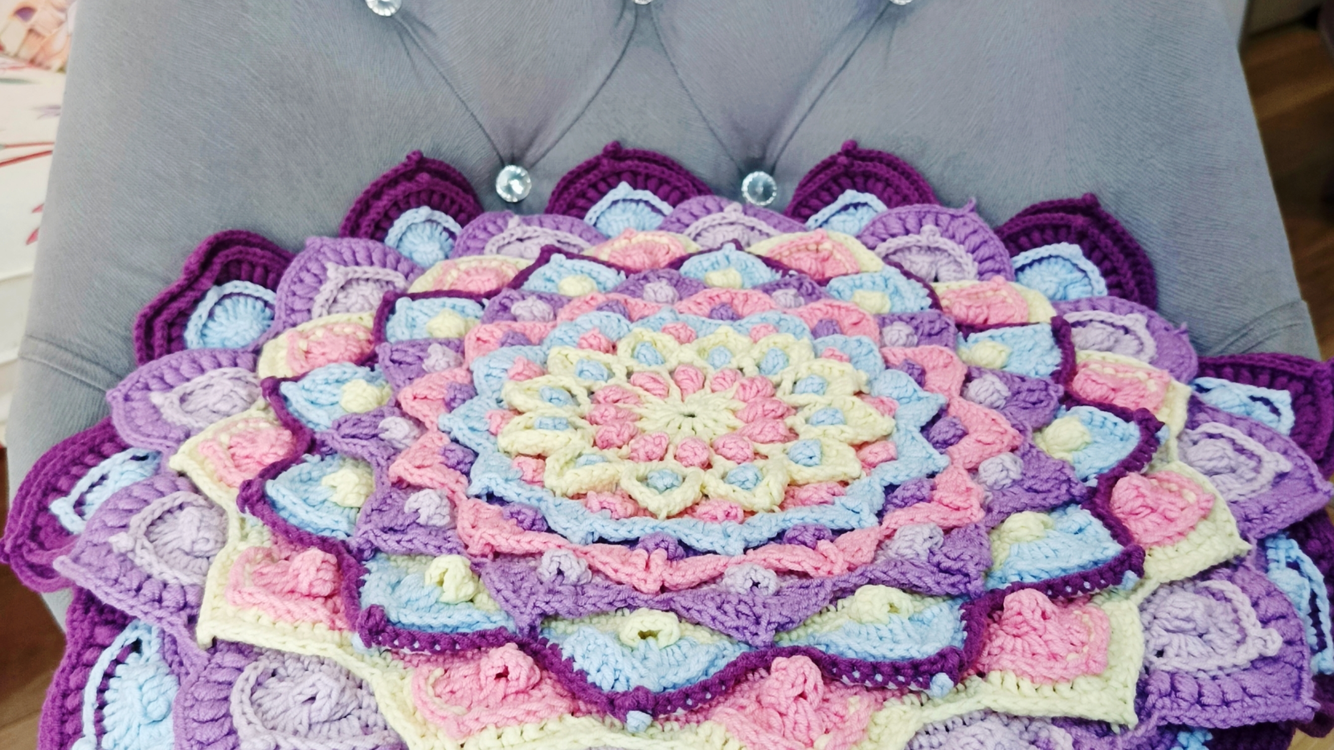 20. Вязание. Крючок. Салфетка Астерия 20 ряд. Схемы вязания.mp4