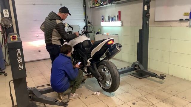 Безумный Байк...