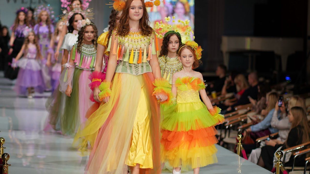 Estet Fashion Week. Couture Collection FANTASY by GLOSSIER