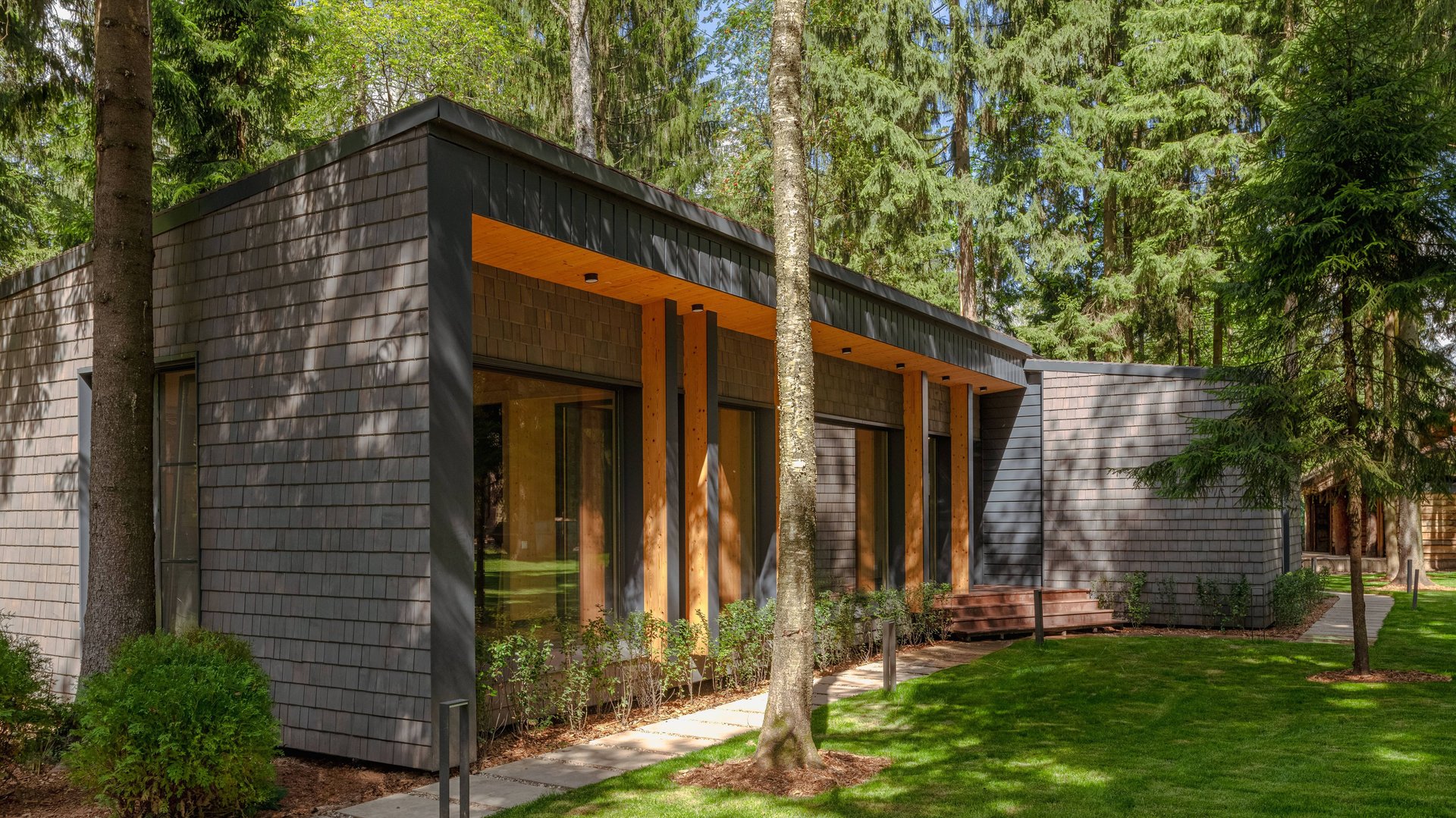 KUB HOUSE // Искусство деревянного девелопмента