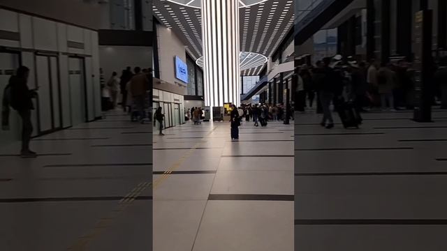 Новый аэровокзал Толмачево