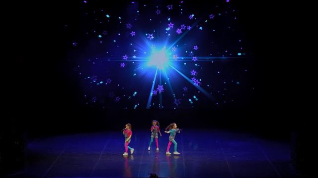 Шоу-группа Виноград -Фантазеры