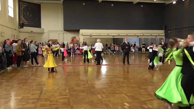 02 - Дети 2+1 (Е класс) St (3 танца) 1/2 F