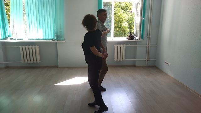 Разучиваем танцевальные движения