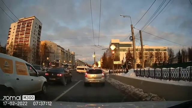 Видеорегистратор 70mai M300. Видео_ утро и вечер..mp4