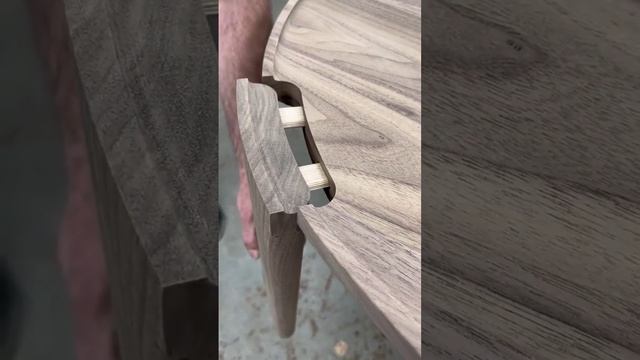 Пазно-шиповая ремесленная конструкция