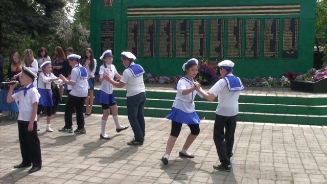 8)  2016год 9мая_ Александровка_День победы-У матросов нет вопросов