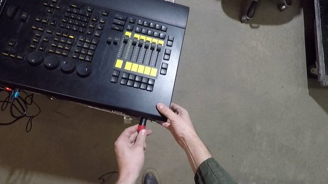 Управление лазерным проектором по DMX c GrandMA2