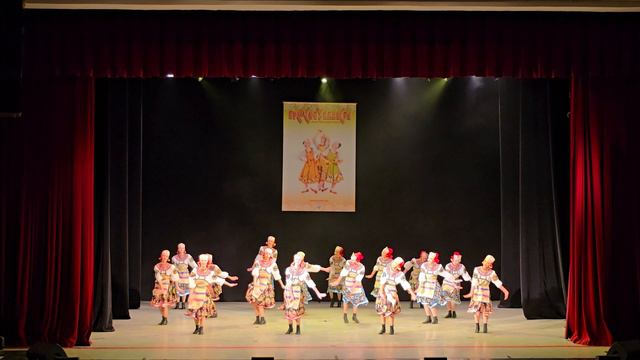 2024.05.12. Отчетный концерт. 2.16. Владимирские качелки 2.mp4