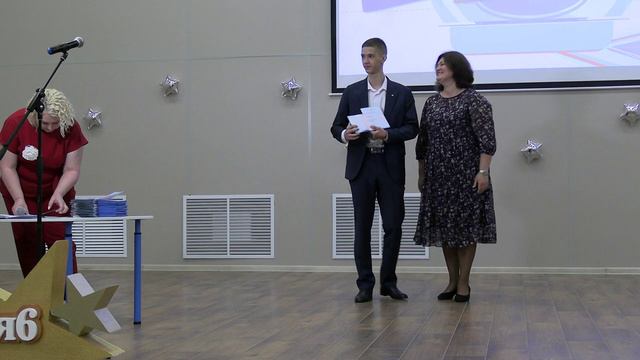 Вручение аттестатов выпускникам 11 классов Гимназии №6 г. Лангепаса. 29 июня 2024 года.