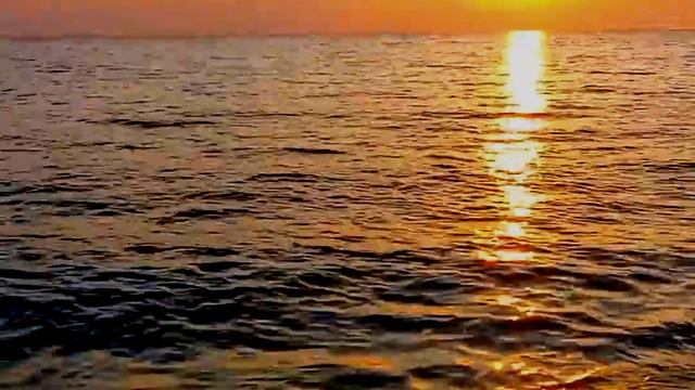 Морской прибой и релакс на море