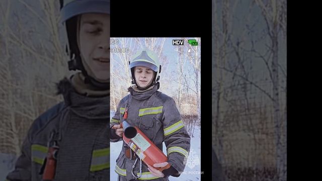 Сегодня, 7 февраля-День рождения огнетушителя.