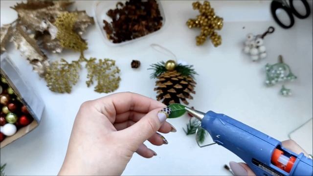 Новогодняя игрушка