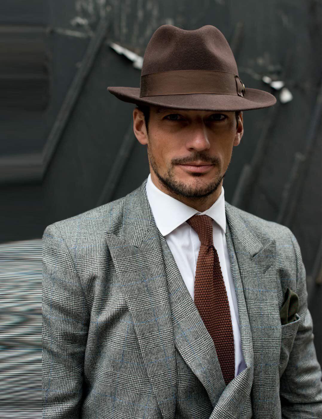 Надену шляпу и пиджак.mp4