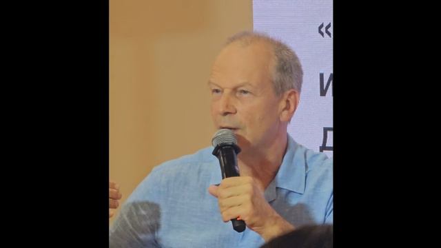 Вячеслав_Дубынин_и_Дмитрий_Петров__«Мозг!_К_доске!»