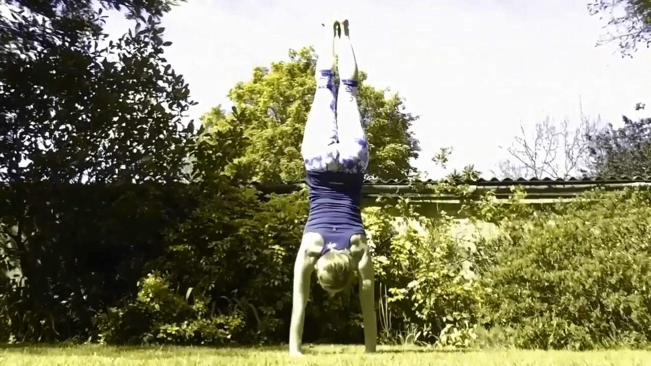 Асана Хатха-Йоги Поза Скорпиона|Стойка На Руках Вршикасана II|Как Практиковать Позу Скорпиона