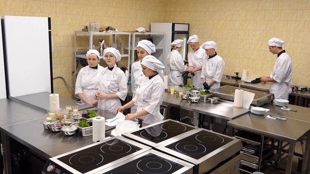 Приготовление салатов разнообразного ассортимента с помощью инновационного оборудования