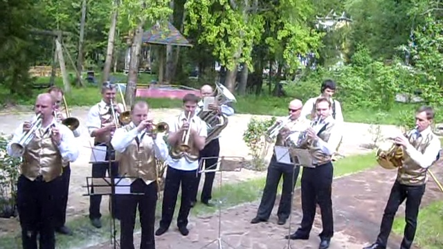 Духовой оркестр на свадьбе
