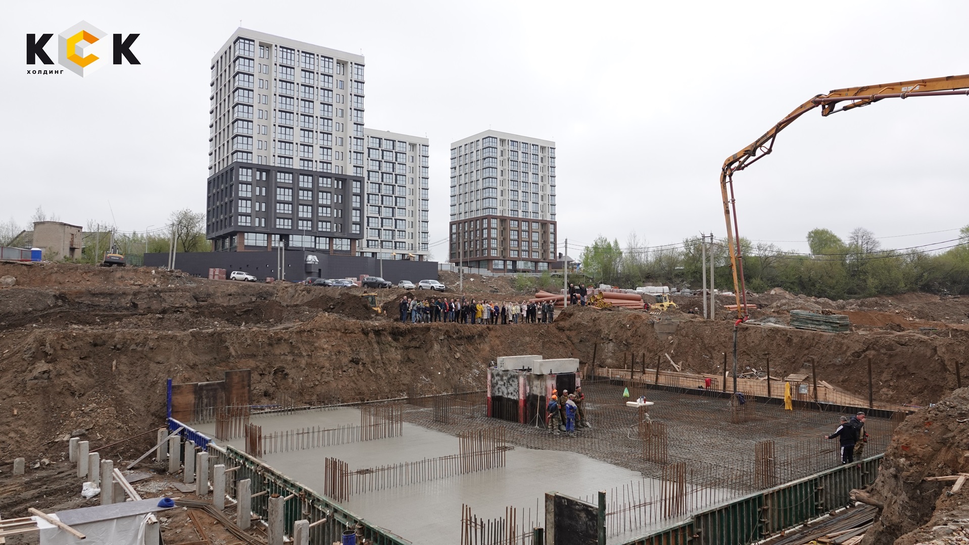 Заливка фундамента литера «Комаров» в микрорайоне «Звездный»