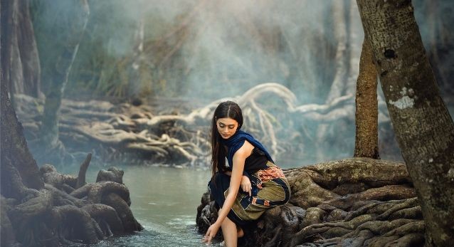 РИТУАЛЫ, ИЗМЕНИВШИЕ ВАШУ ЖИЗНЬ. ВЕДЬМИНА ИЗБА. ИНГА ХОСРОЕВА.mp4