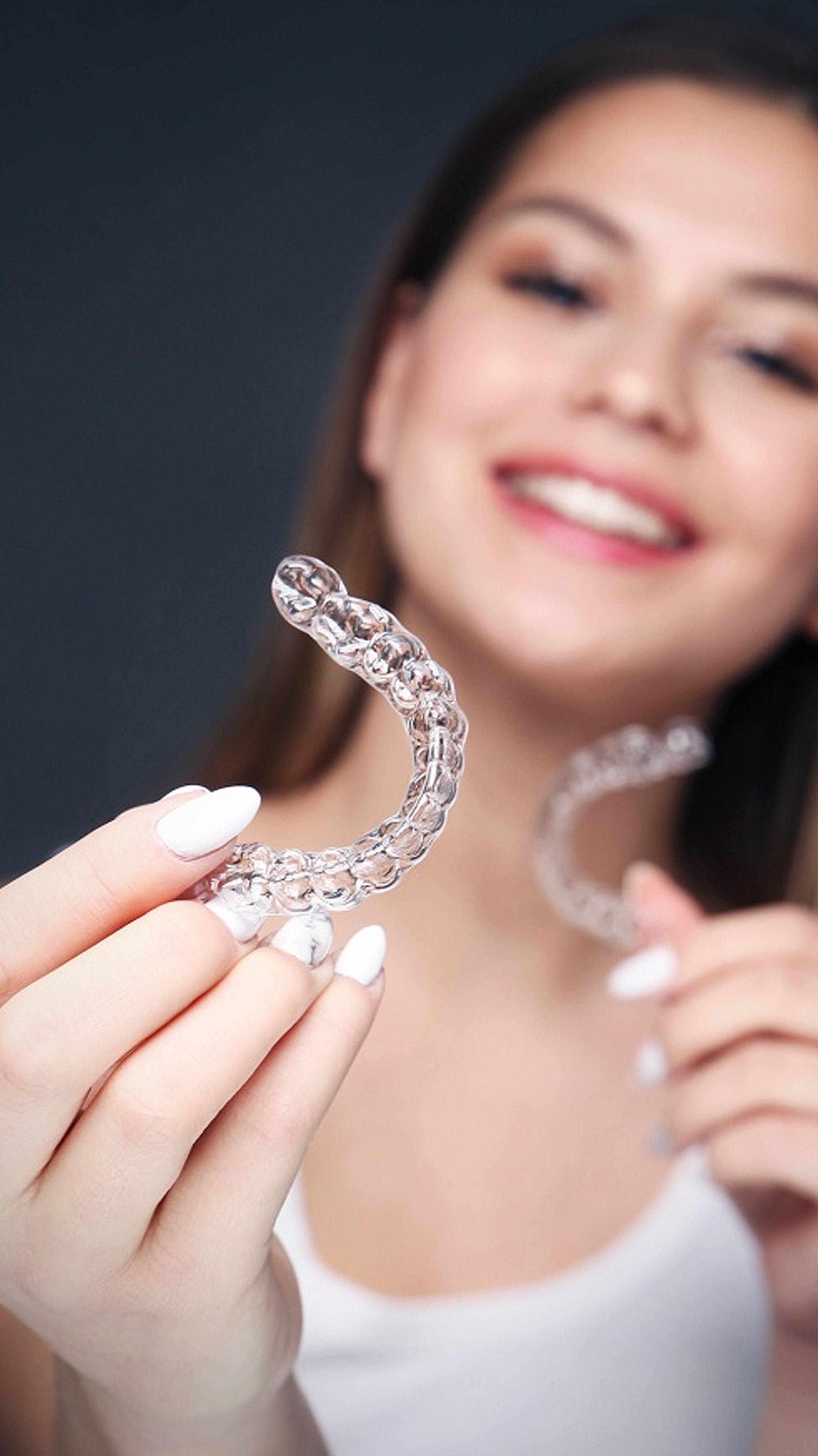 Элайнеры для исправления прикуса