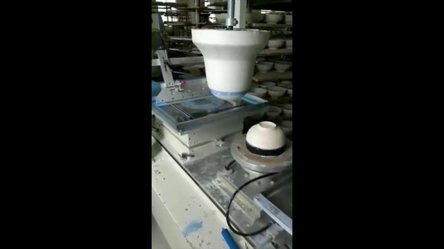 Волшебство тампонной печати на посуде и предметах декора