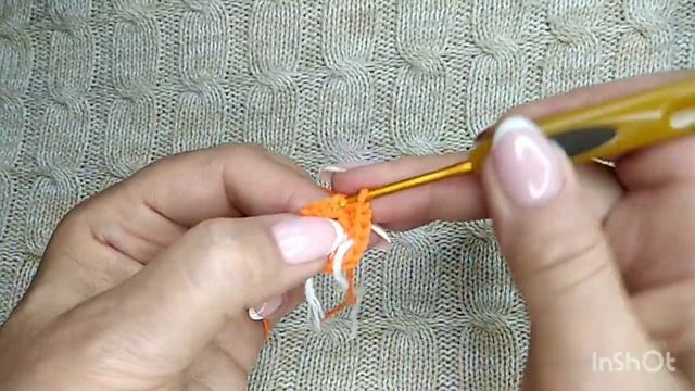 Лапа для тигра. Вяжем кольцо амигуруми 2-ой способ, полустолбик с накидом, столбик с накидом..mp4