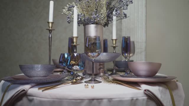 Коллекции «Inspiraiton» и «Miracle» в праздничной сервировке