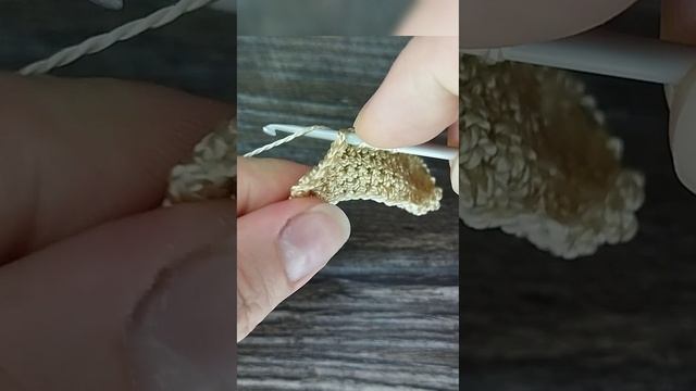 Убавка при вязании крючком столбиков с накидами .mp4