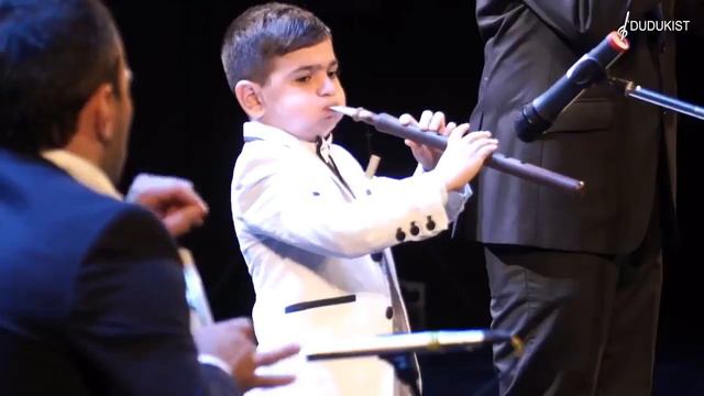 МУЗЫКА. ИНСТРУМЕНТЫ. АРМЯНСКИЙ. ДУДУК.