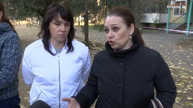 Парковка сделала врагами жителей многоэтажки _ «Горячая линия»