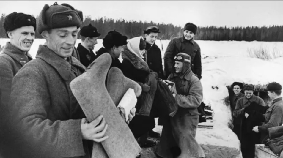 Почему наши солдаты отказывались носить валенки со швом сзади даже в лютый мороз
