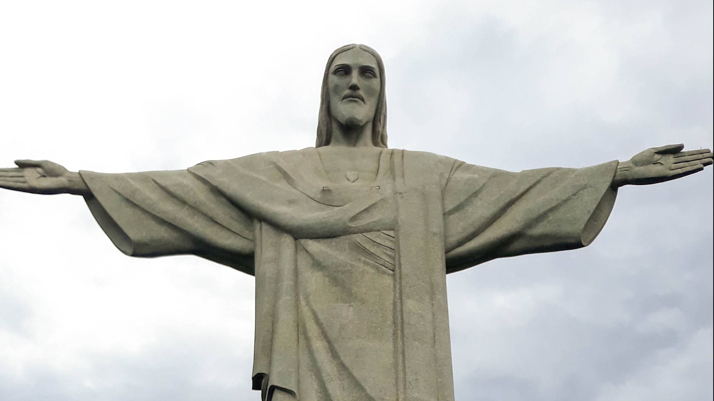 Бразилия. Статуя Христа-Искупителя в Рио-де- Жанейро. 7.10.2022г.Мой фильм