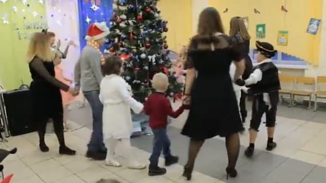 Хоровод для первоклассников