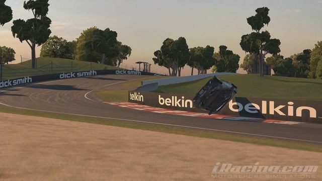 iRacing Motorsport Simulator 02.08.2018