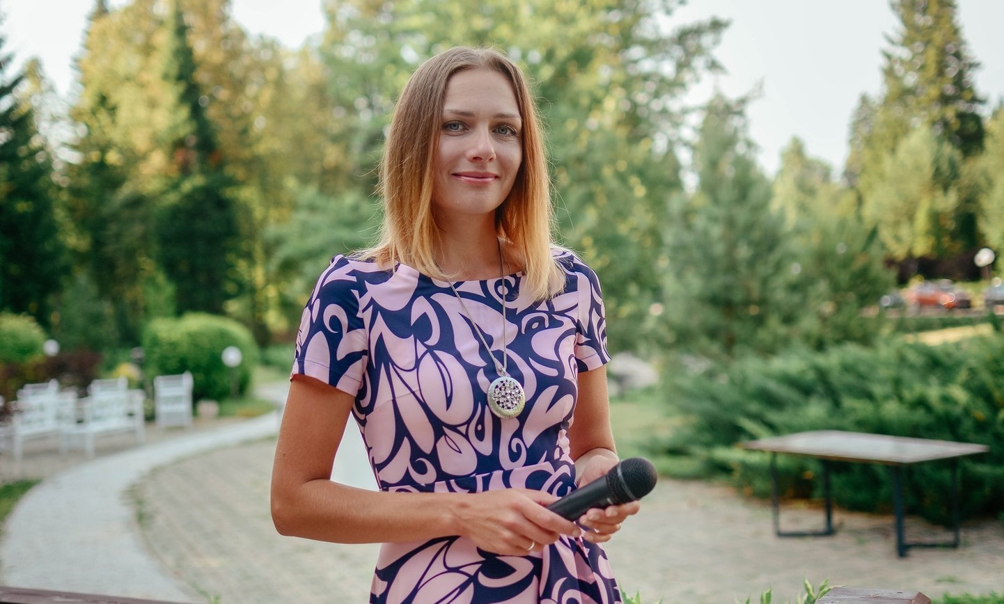 2023 - Ведущая свадьбы в "Парк Отеле" - Галина Лобач ( Ижевск ) .