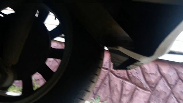 Как снять бампер Дайхатцу Мув