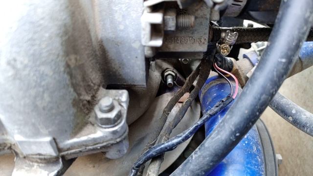 почему падает напряжение в ниве
как избавиться от просадок напряжения