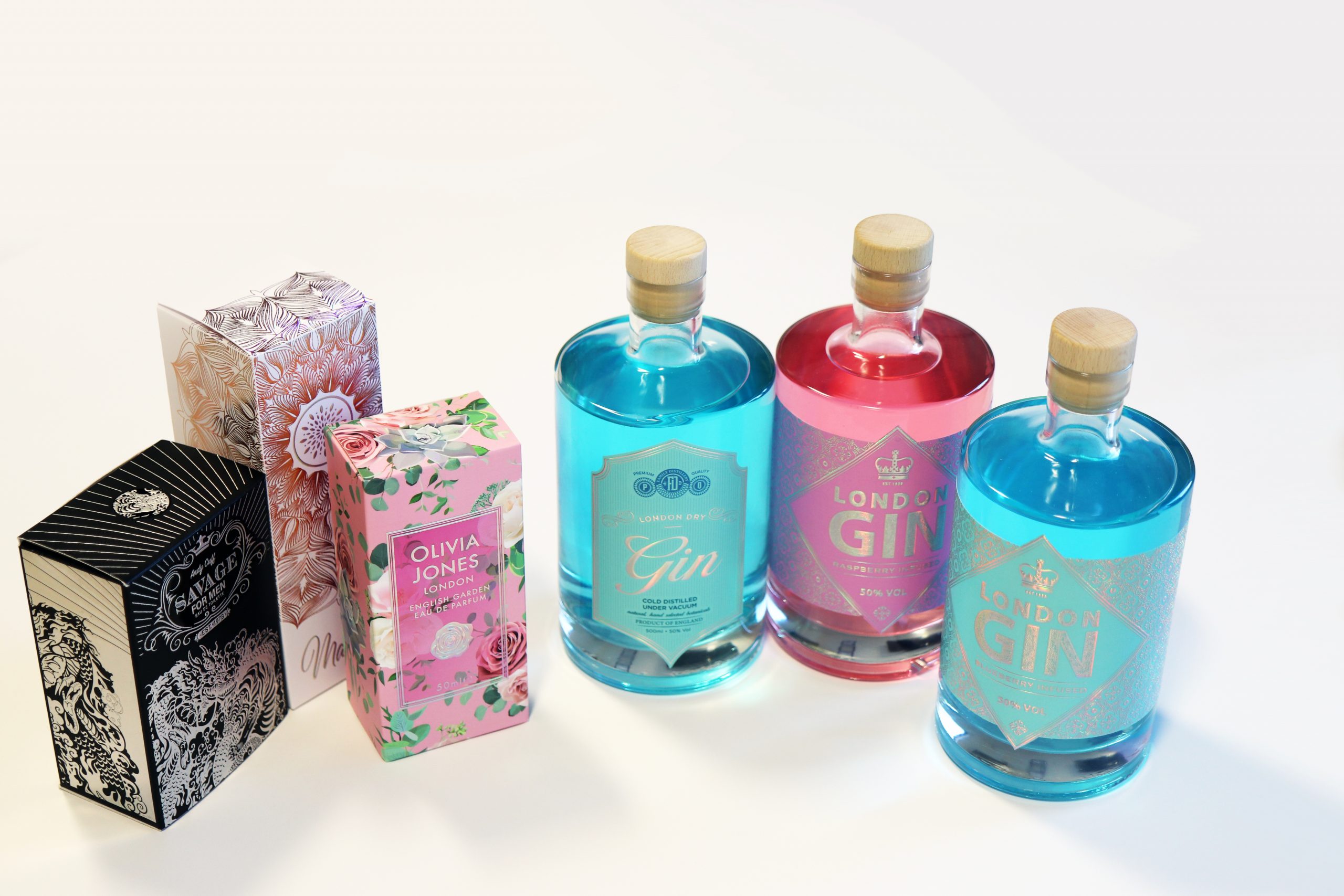 Наклейки, этикетки с объемным 3D фольгированием по уф-лаку