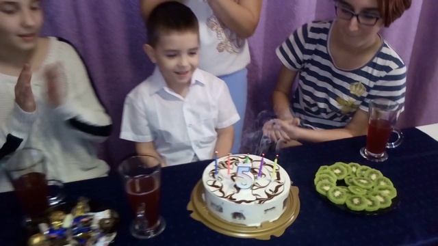 День рождения Ильи! 8 лет вместе.