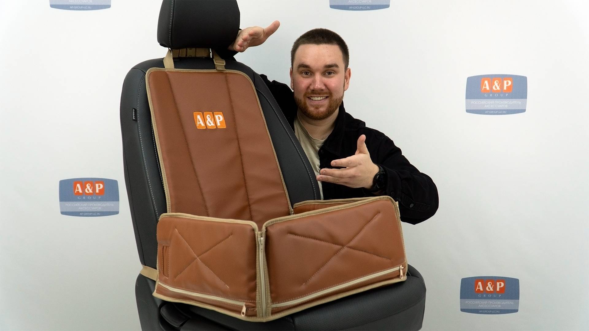 Видеообзор автогамака Little Dog (Литл Дог) для перевозки собак и кошек на переднем сиденье авто