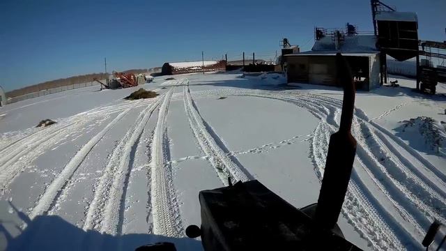 МТЗ 1221 и птс 13. Возим сено!