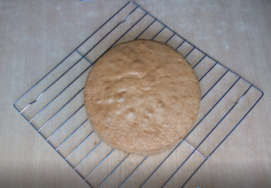 Бисквит масляный- плотный и нежный