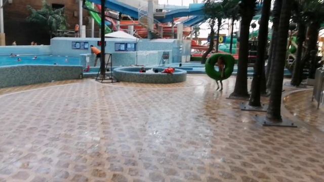 АКВАПАРК ПИТЕР-ЛЕНД  В САНКТ-ПЕТЕРБУРГЕ * ПЕШЕХОДНЫЙ МОСТ ЧЕРЕЗ ЗАЛИВ * ГАЗПРОМ АРЕНА * ЛАХТА-ЦЕНТР