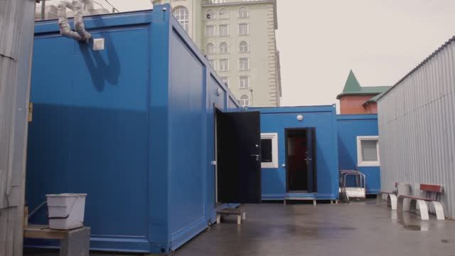 Видеообзор модульного офисного здания для торгового комплекса «Мега Икея» г.Новосибирск