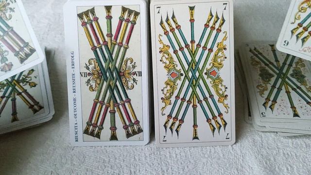 Сравнительный обзор Классического Таро и Таро Древней Италии