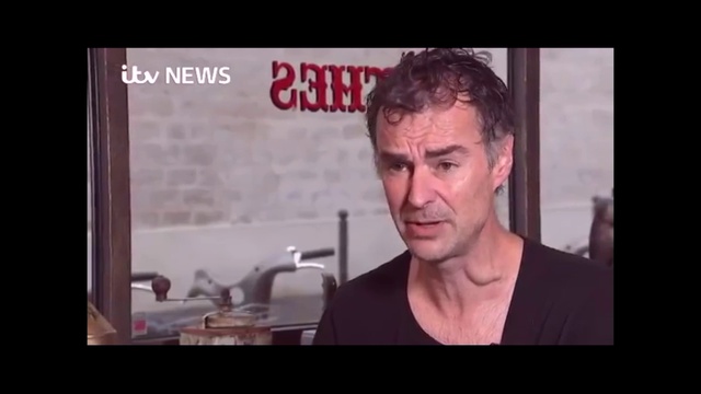 жить, притворяясь мёртвым